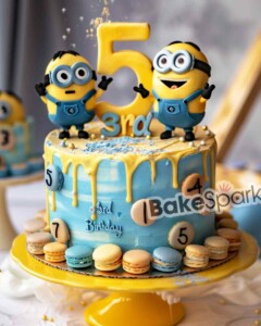 33 Minions Cake Design Ideas [GALLERY] - BakeSpark