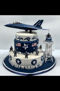 26 Airplane Cake Design Ideas [GALLERY] - BakeSpark